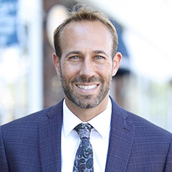 Brian Farnen | Global Business Programs